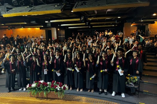 CRCSP - CRCSP ENTREGA DIPLOMA DE MÉRITO CONTÁBIL EM INSTITUIÇÕES DE ENSINO
